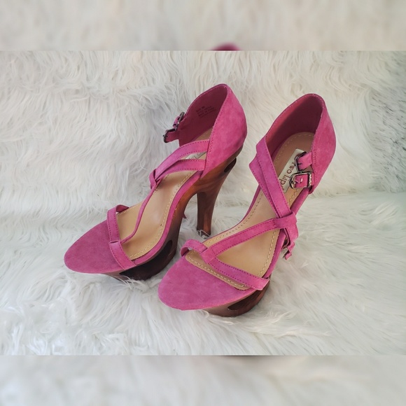 Two Lips | Shoes | Platform Heels Two Lips Size 9 Victoria Secret ...